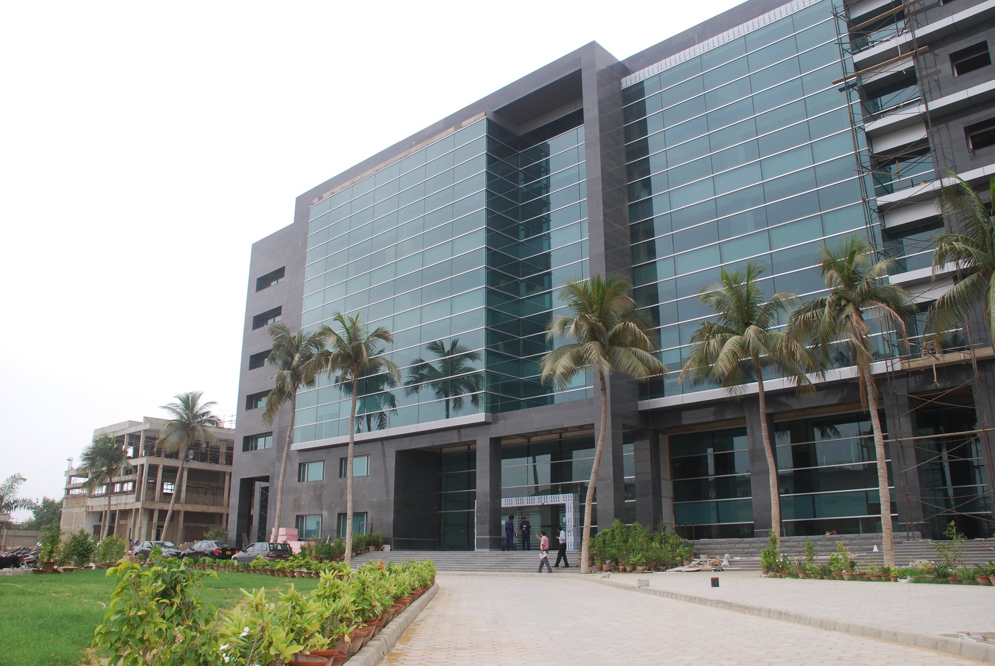 Meezan Bank Inks Deal With BPC Banking Technologies To Accommodate Meezan Bank Inks Deal With BPC Banking Technologies To Accommodate